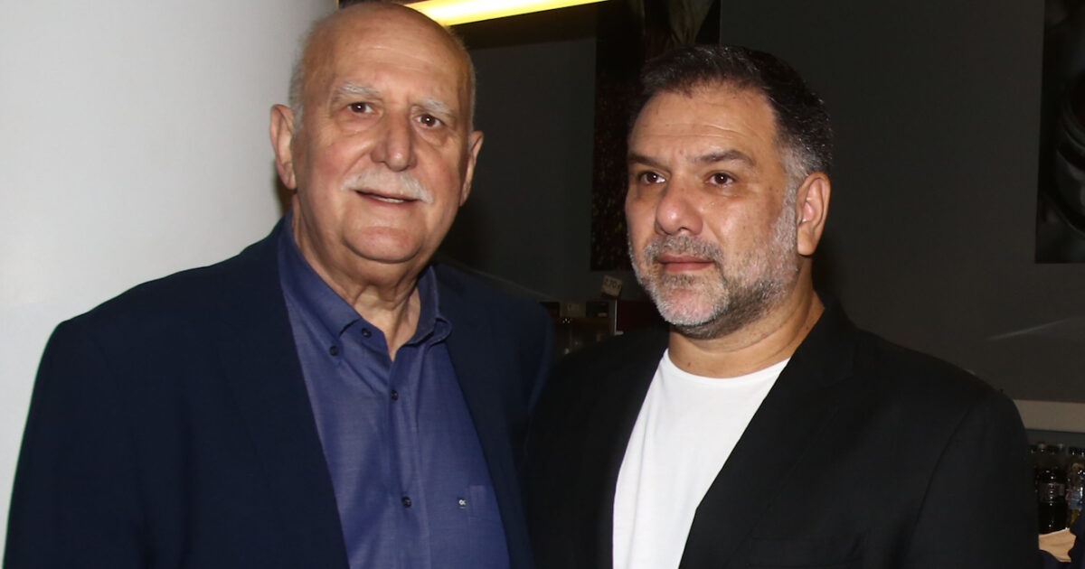 Ο Γρηγόρης Αρναούτογλου στο άθικτο γραφείο του Γιώργου Παπαδάκη: Κάθε ...