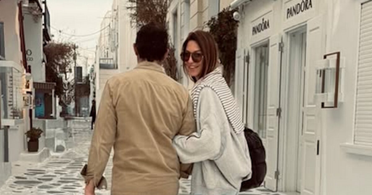 Φίλιππος Μιχόπουλος και Κωνσταντίνα Ευριπίδου στη Μύκονο με τα παιδιά ...