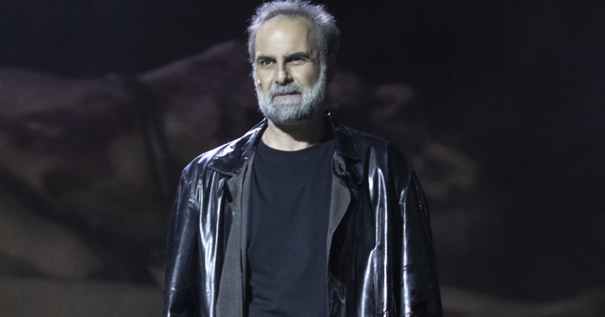 Ο Δημήτρης Παπανικολάου έδωσε spoiler για το φινάλε του «Άγιο έρωτα ...